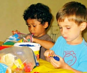 Playing in Sync Helps Kids Connect - (iLs)